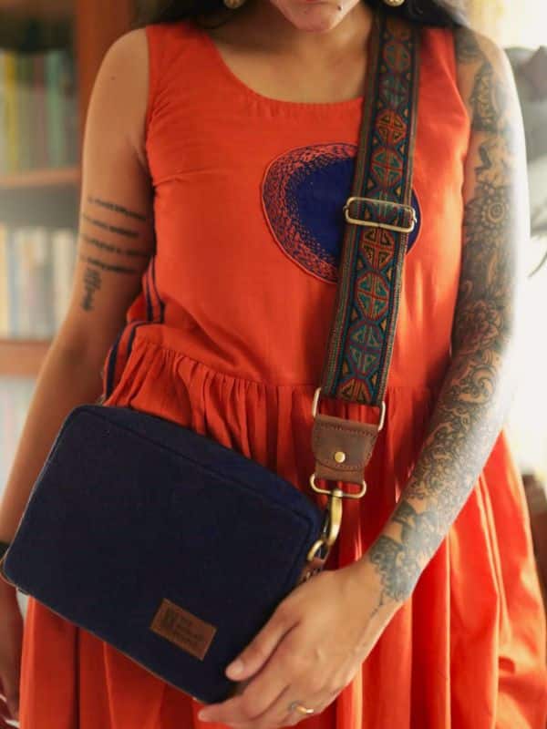 Navy Burlap box bag with handwoven sling | Urban Medley